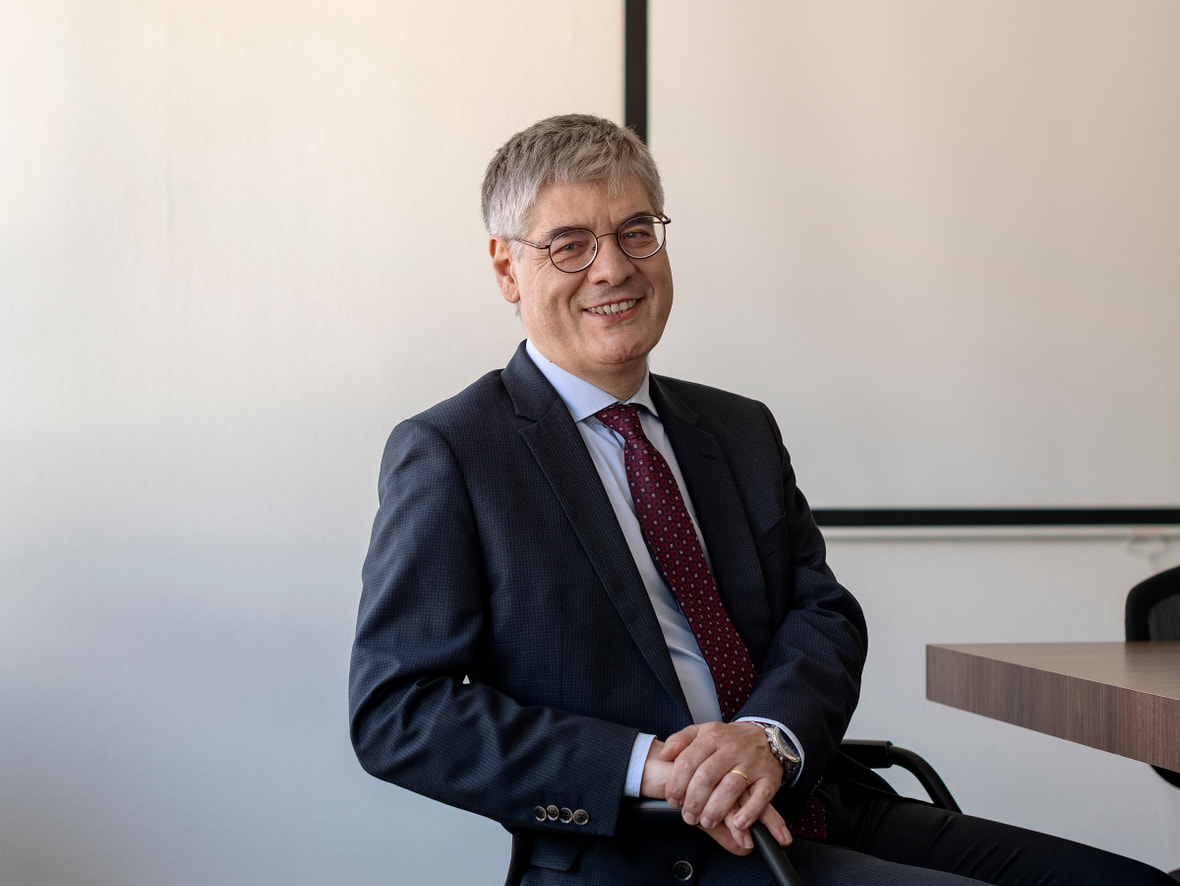 Herzlich willkommen | PUBLICA